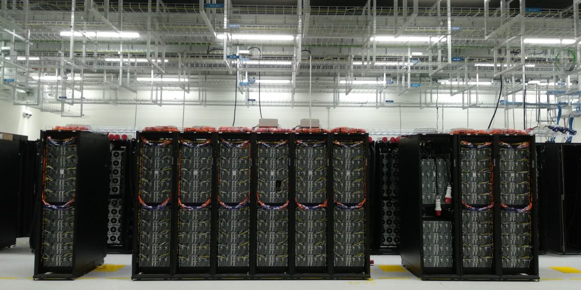 (Closed) PAStor – Programmable and Adaptable Storage for AI-oriented ...